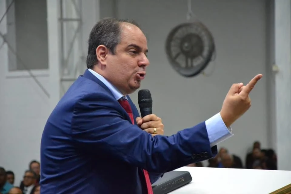 A dura mensagem do pastor Samuel Gonçalves sobre os “profetas do pix ...